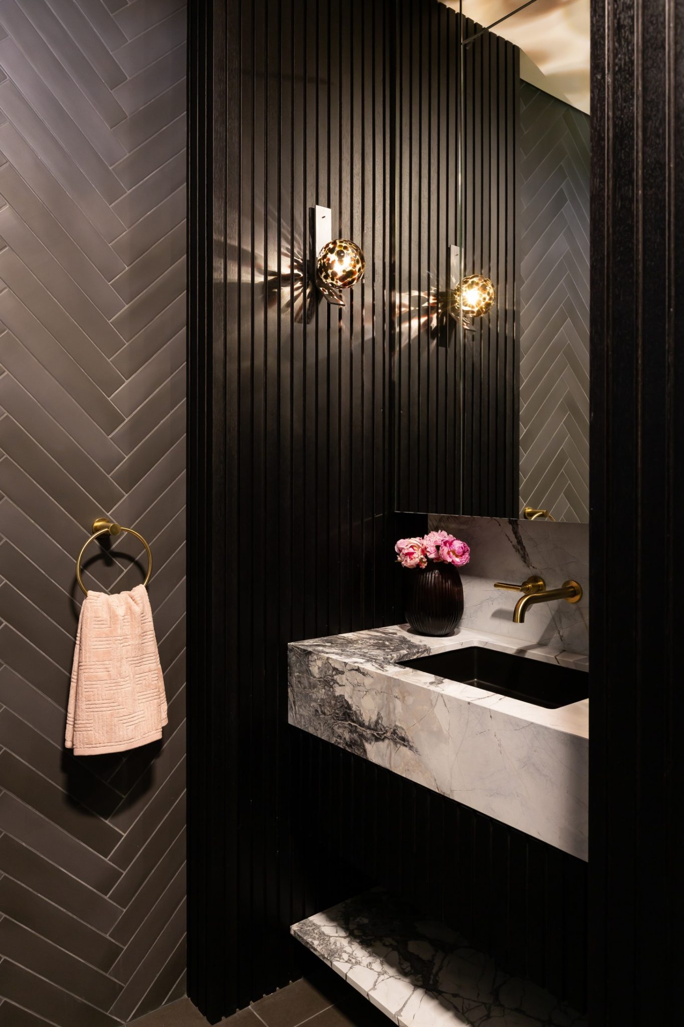 Avalon Interior Design // Woods & Warner Interiors Sydney